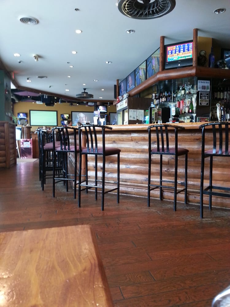The Lodge Grill Bar 67 Photos Bars Keego Harbor MI Reviews the-lodge-grill-bar-67-photos-bars-keego-harbor-mi-reviews