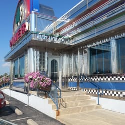 Lyndon Diner - 72 Photos & 105 Reviews - Diners - 1353 Kenneth Rd, York ...