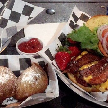 The Tri-Tipery - 141 Photos & 111 Reviews - Sandwiches - 11359 Newport ...