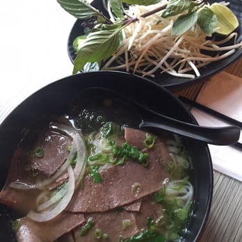 Pho Kitchen - 89 Photos & 77 Reviews - Vietnamese - Linda Vista - San ...