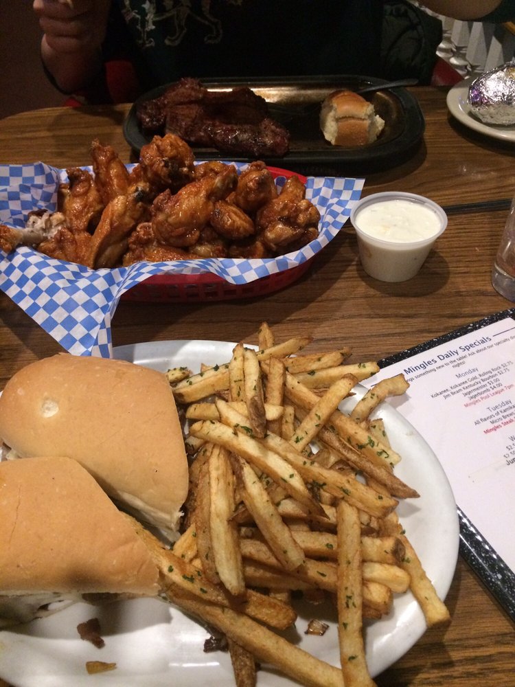 Mingles Bar & Grill - 18 Reviews - American (New) - 102 S Main St ...