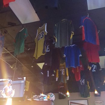 Portland Sports Bar and Grill - 56 Photos & 110 Reviews - Sports Bars ...