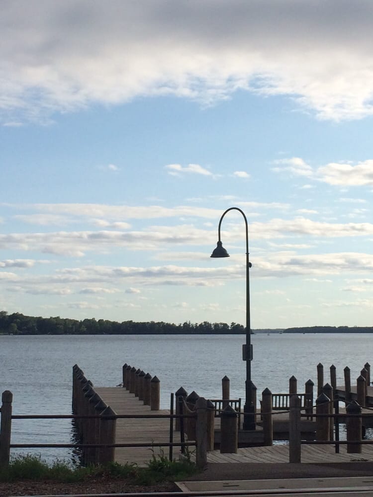 CōV Wayzata - 162 Photos & 184 Reviews - Cocktail Bars - 700 E Lake St ...