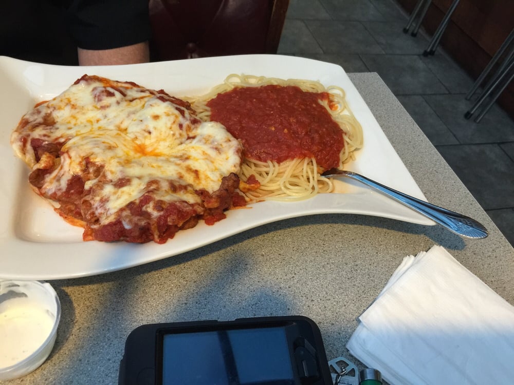 Pizza Castle Restaurant - 33 Photos & 21 Reviews - Pizza - 143 Chase ...