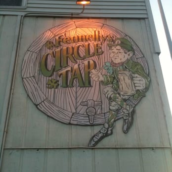 Circle Tap - 21 Photos & 27 Reviews - Nightlife - 1345 W Locust St ...