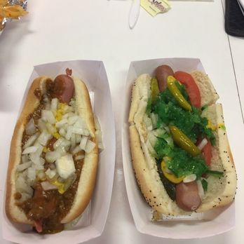 Cloos’ Coney Island - 102 Photos & 132 Reviews - Hot Dogs - 2233 Avent ...