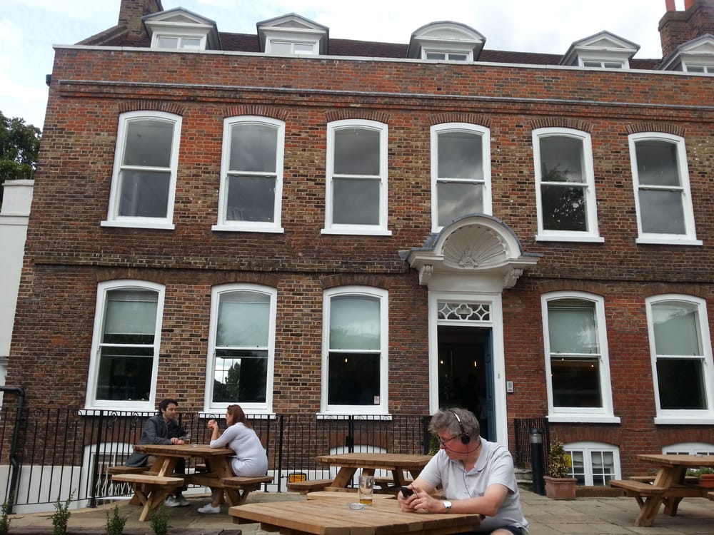 The Manor House - Gastropubs - 129 High Street Wanstead, Snaresbrook ...