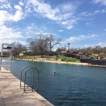 Barton Springs Pool - 526 Photos & 632 Reviews - Swimming Pools - 2201 ...