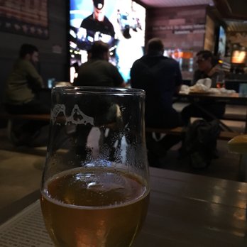Draft Republic Carlsbad - 303 Photos & 269 Reviews - Comfort Food ...