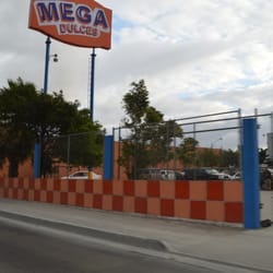 Mega Dulces - 18 Reviews - Candy Stores - Privada Benton 15228, Río ...