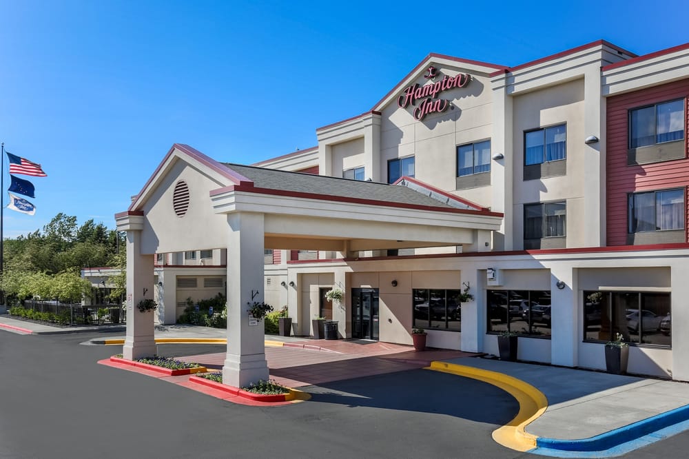 Hampton Inn Anchorage - 48 Photos & 28 Reviews - Hotels - 4301 Credit ...
