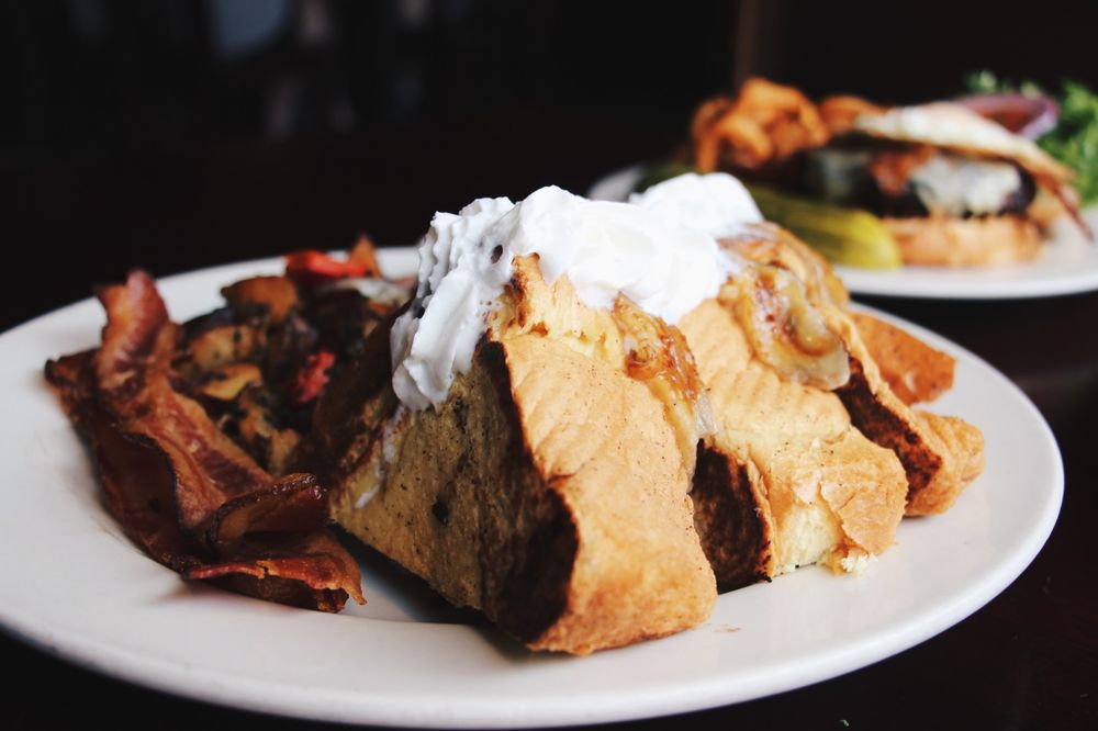 Cambridge Common - 173 Photos & 678 Reviews - American (Traditional ...