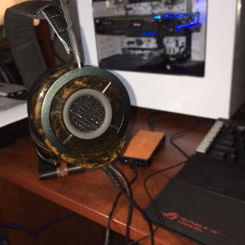 ListenUp - 24 Photos & 63 Reviews - Electronics - 685 S Pearl St ...