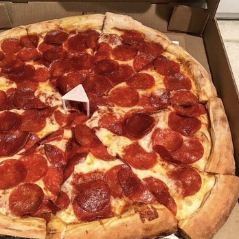 Skipolini’s Pizza - 95 Photos & 180 Reviews - Pizza - 901 Fitzuren Rd ...