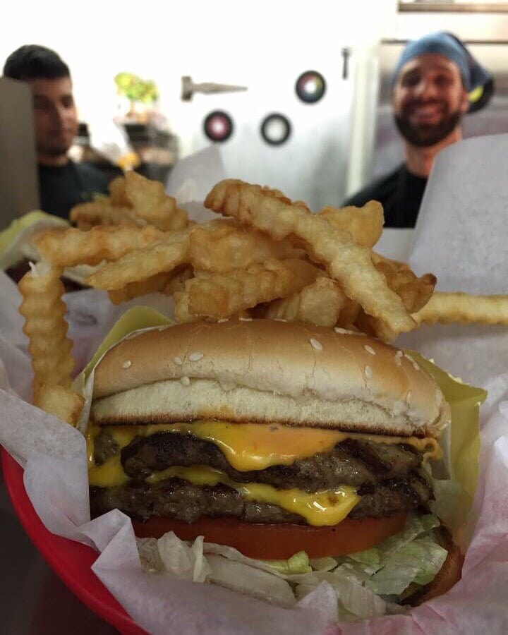 Triangle Drive In - 118 Photos & 137 Reviews - Burgers - 753 E Barstow ...