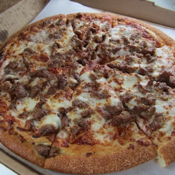 Pizza Hut - 18 Photos & 38 Reviews - Pizza - 4305 E New York St ...