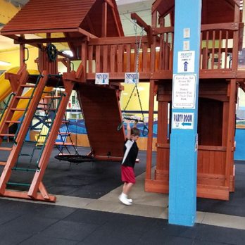 Recreations Outlet - 29 Photos & 18 Reviews - Indoor Playcentre - 885 ...