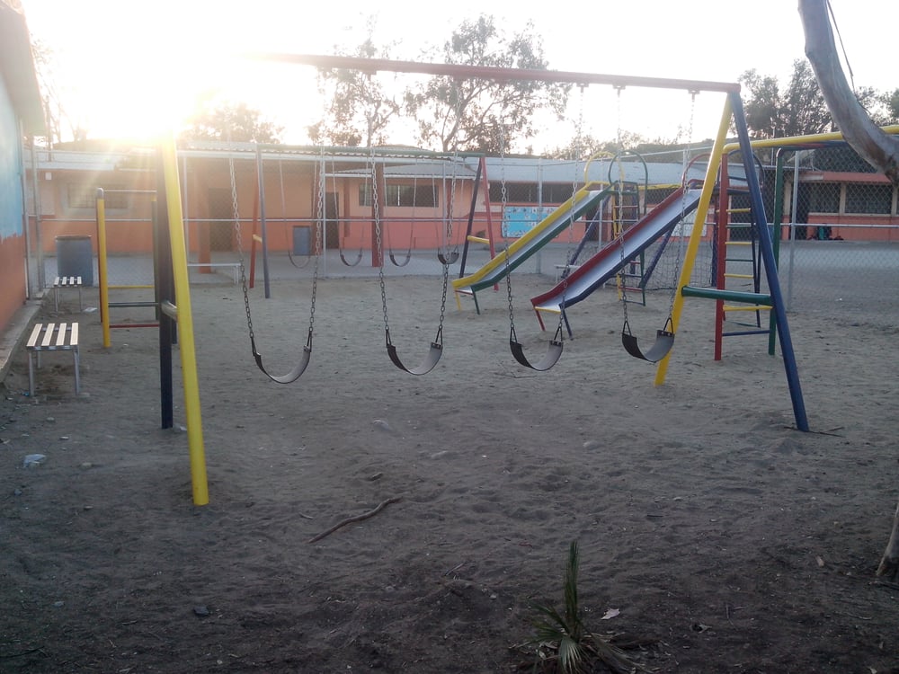 Escuela Primaria Valentín Gómez Farías - Elementary Schools - Calle ...