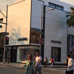Chanel Boutique - 128 Photos & 162 Reviews - Women's Clothing - 400 N ...