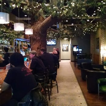 Paul’s Club - 12 Photos & 98 Reviews - Lounges - 204 State St, Capitol ...