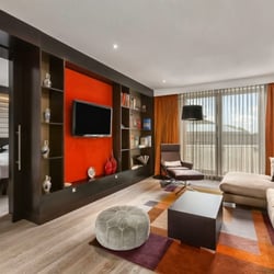 Hilton The Hague - 28 Photos & 12 Reviews - Hotels - Zeestraat 35, Den ...