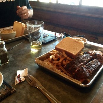 Stubb’s Bar-B-Q - 528 Photos & 974 Reviews - Barbeque - 801 Red River ...