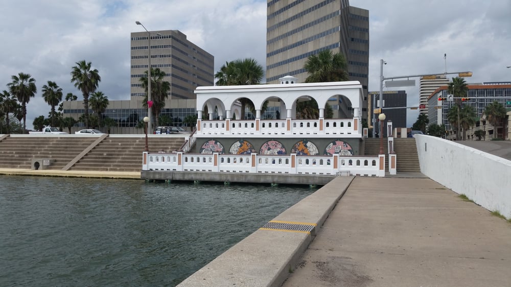 Selena Memorial Statue - Corpus Christi, TX - Yelp