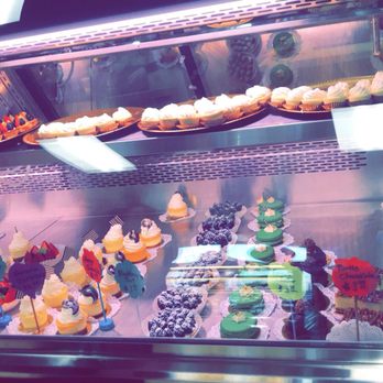 Baklovah Bakery - 263 Photos & 119 Reviews - Desserts - 9329 Wurzbach ...