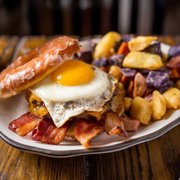 Hubbard Inn - 464 Photos & 689 Reviews - American (New) - 110 W Hubbard ...