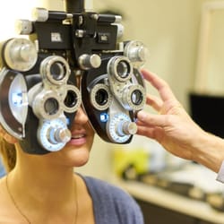 Kent Eye Clinic - 31 Photos & 36 Reviews - Optometrists - 19400 108th ...