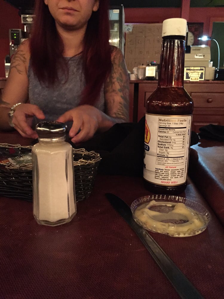 Jerry’s Grill and Bar - Restaurants - 800 Wabash Ave, Centralia, IL ...