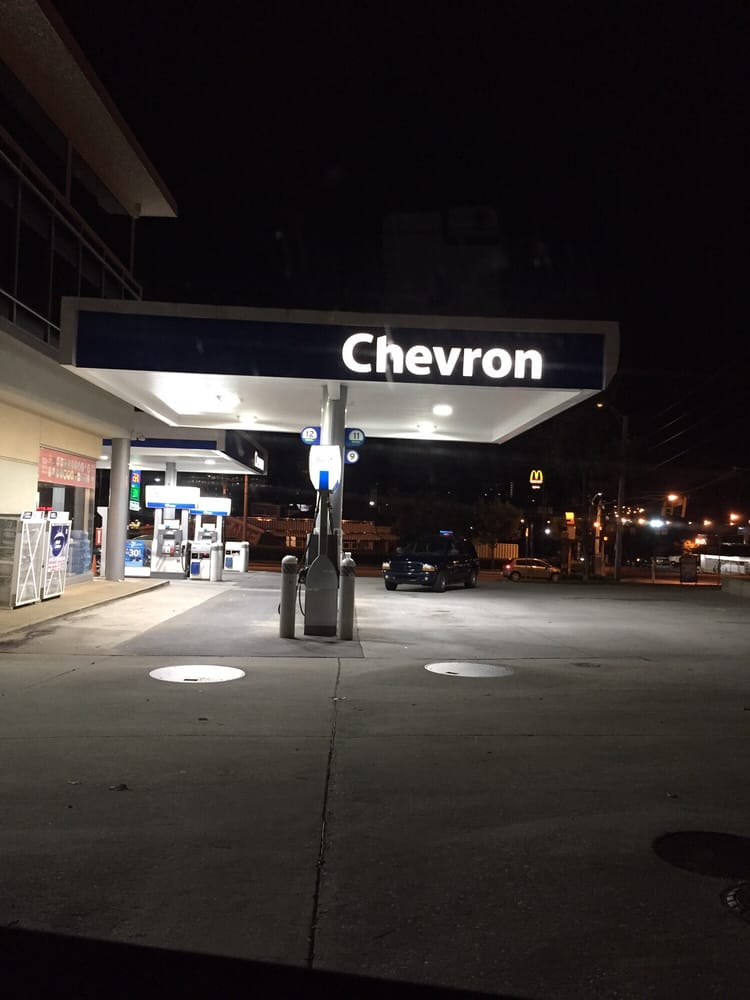 Chevron - Gas Stations - 3465 Northside Pkwy NW, West Paces Ferry ...
