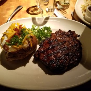Houston’s Restaurant - 1782 Photos & 1847 Reviews - Steakhouses - 320 S ...