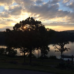 Eagle Ridge Resort - 136 Photos & 118 Reviews - Hotels - 444 Eagle ...