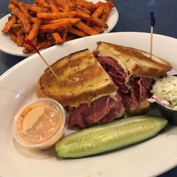 Max and Benny’s Restaurant - 149 Photos & 333 Reviews - Delis - 461 ...