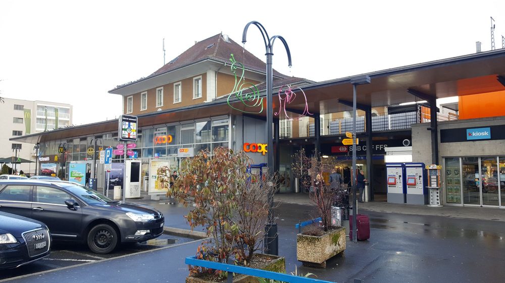 Gare de Morges - Train Stations - Place de la Gare 2, Morges, Vaud ...