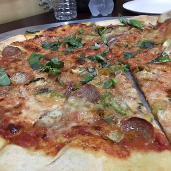 Di Fara Pizza - 1433 Photos & 2688 Reviews - Pizza - 1424 Ave J ...