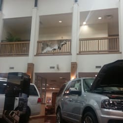 Bluebonnet Ford Lincoln - 55 Reviews - Car Dealers - 351 IH-35 S, New ...