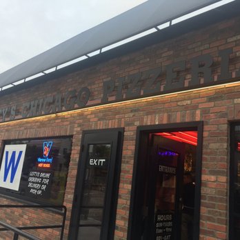 Lefty’s Chicago Pizzeria - 383 Photos & 649 Reviews - Pizza - 4030 ...