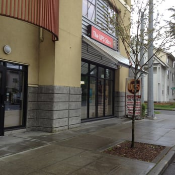 The UPS Store - 13 Photos & 18 Reviews - Shipping Centers - 3815 S ...