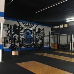 CrossFit Loco Ocho - 12 Photos & 22 Reviews - Trainers - 4120 El Camino ...