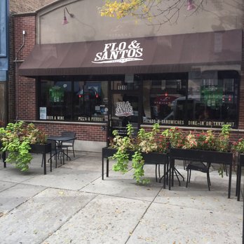 Flo & Santos - 327 Photos & 705 Reviews - Pizza - 1310 S Wabash Ave ...