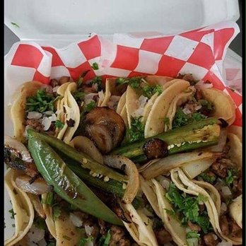 Cowboy Tacos and Burgers - 21 Photos & 11 Reviews - Food Trucks - 8535 ...