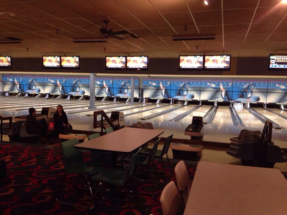 Crossgate Lanes - 16 Reviews - Bowling - 4230 Hunt Rd, Cincinnati, OH ...