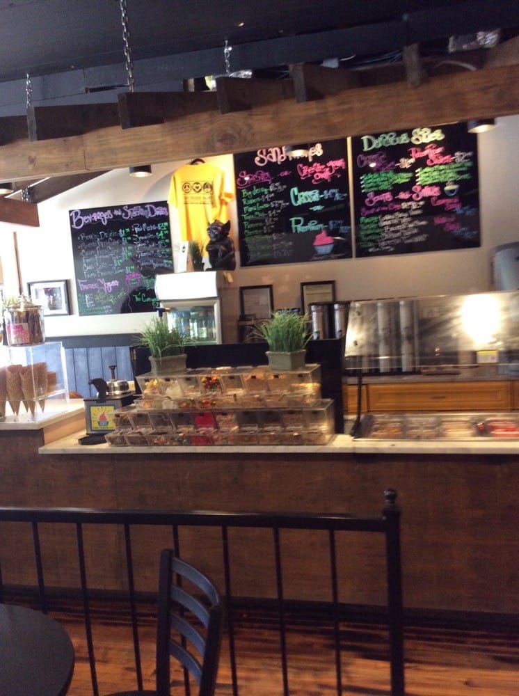 TOPZ Frozen Yogurt & Metro Deli - Order Food Online - 14 Photos - Delis ...