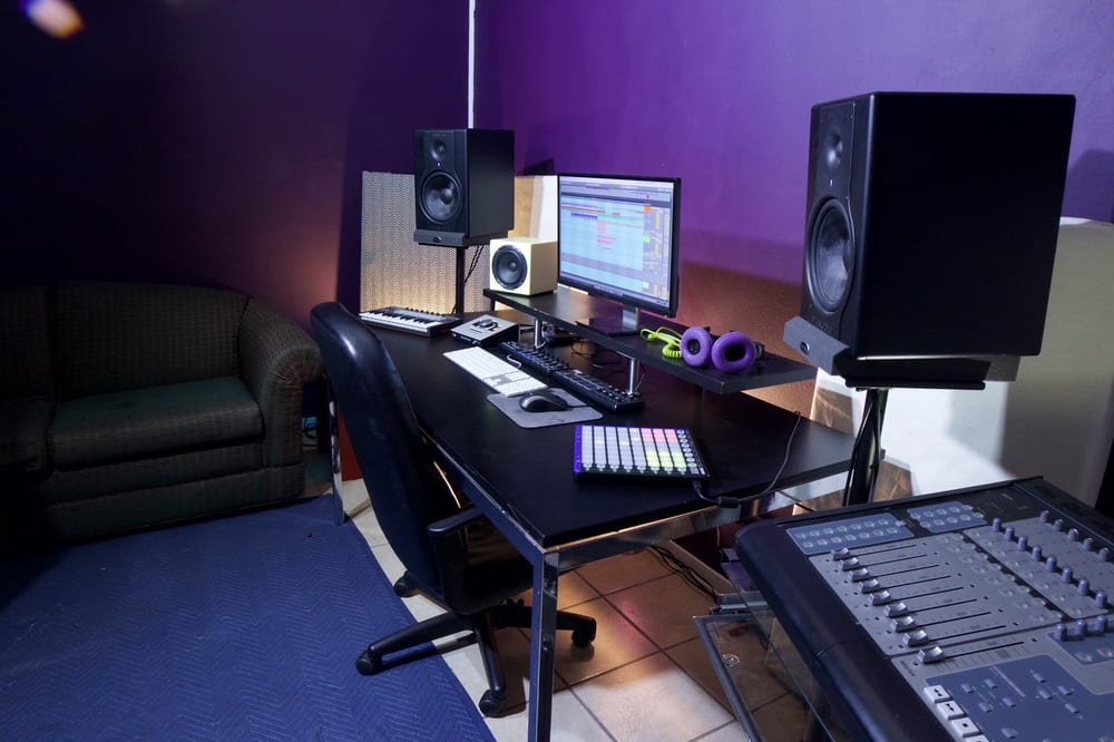 Omlw Multimedia Studio - Recording & Rehearsal Studios - 44441 Ables Ln ...