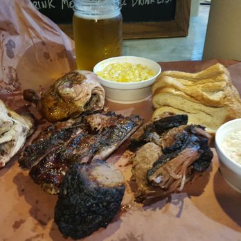 Lockhart Smokehouse - 1076 Photos & 1251 Reviews - Barbeque - 400 W ...