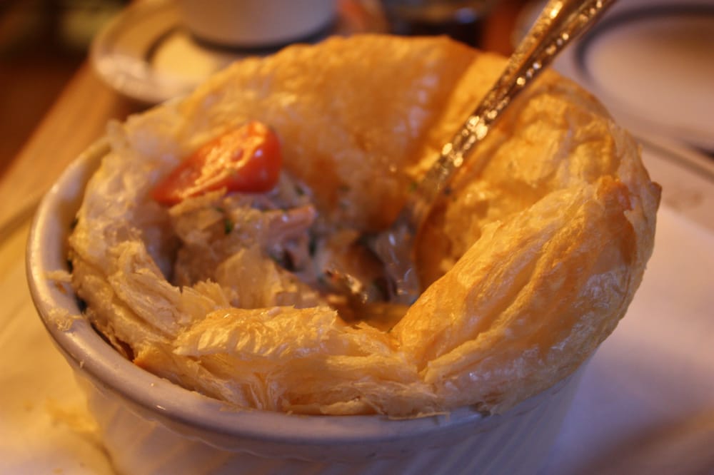 The Golden Bee - 179 Photos & 299 Reviews - Pubs - 1 Lake Ave, Colorado ...