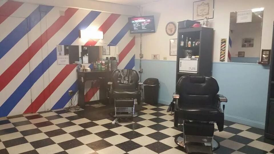Collins Barber Shop Charles Town Wv at Matilda Fraser blog
