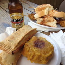 Iguana Restaurant & Bar - Puerto Rican - Carretera, Piñones, Puerto ...